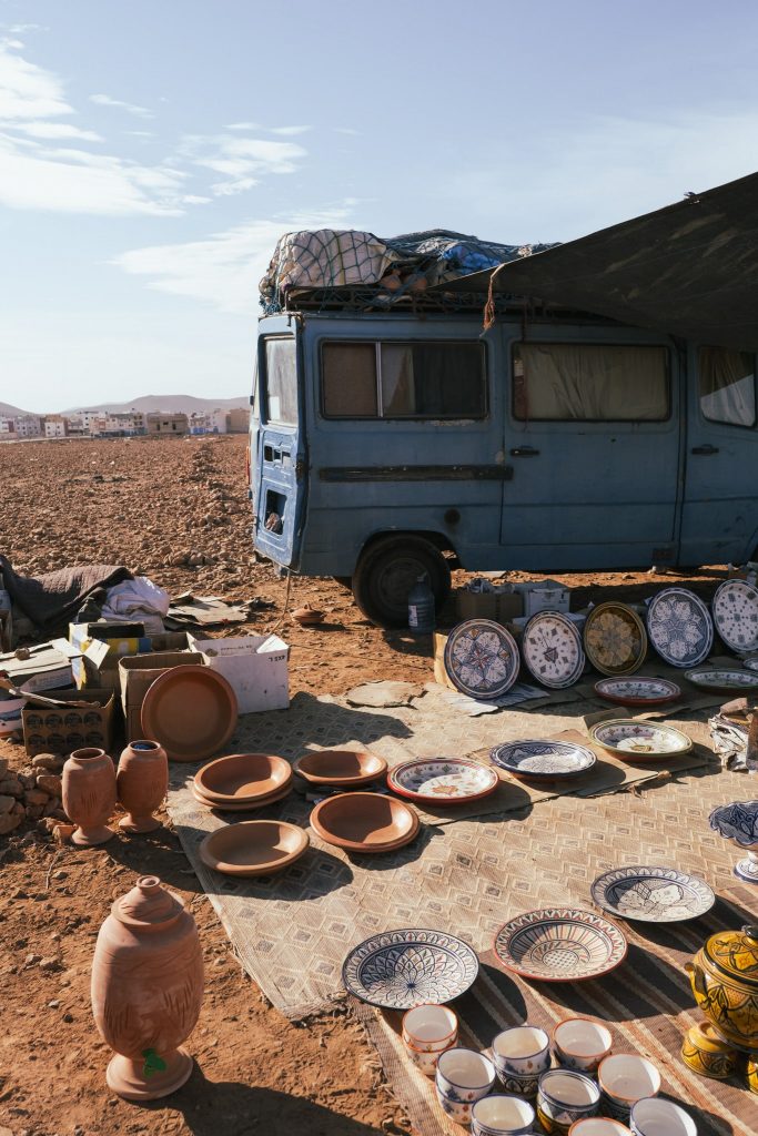 Visiter Mirleft au Maroc : guide entre plages, surf et souk