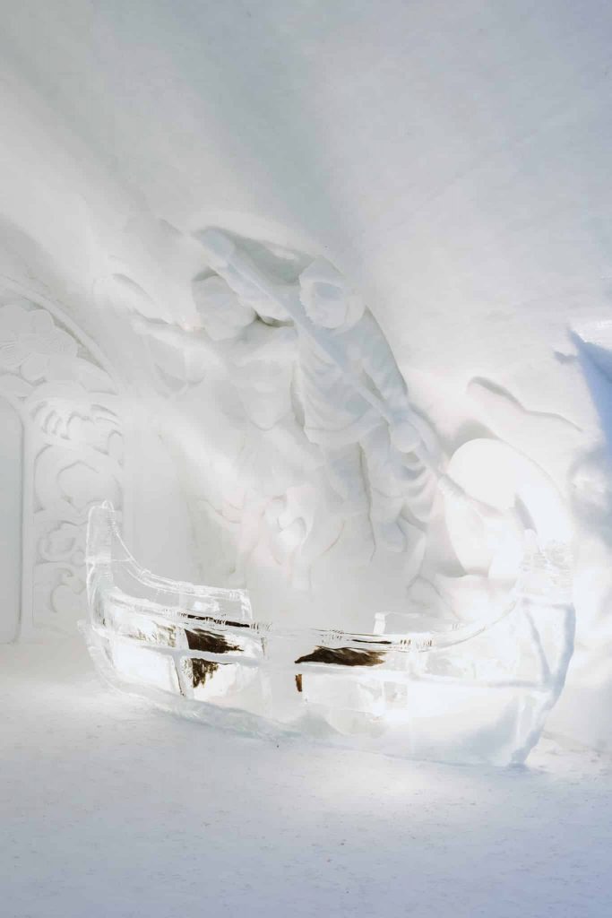 Hotel de Glace à Québec : une nuit givrée et insolite